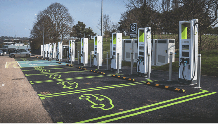 Moto reveals plans for up to 300 new electric HGV charging bays - edie