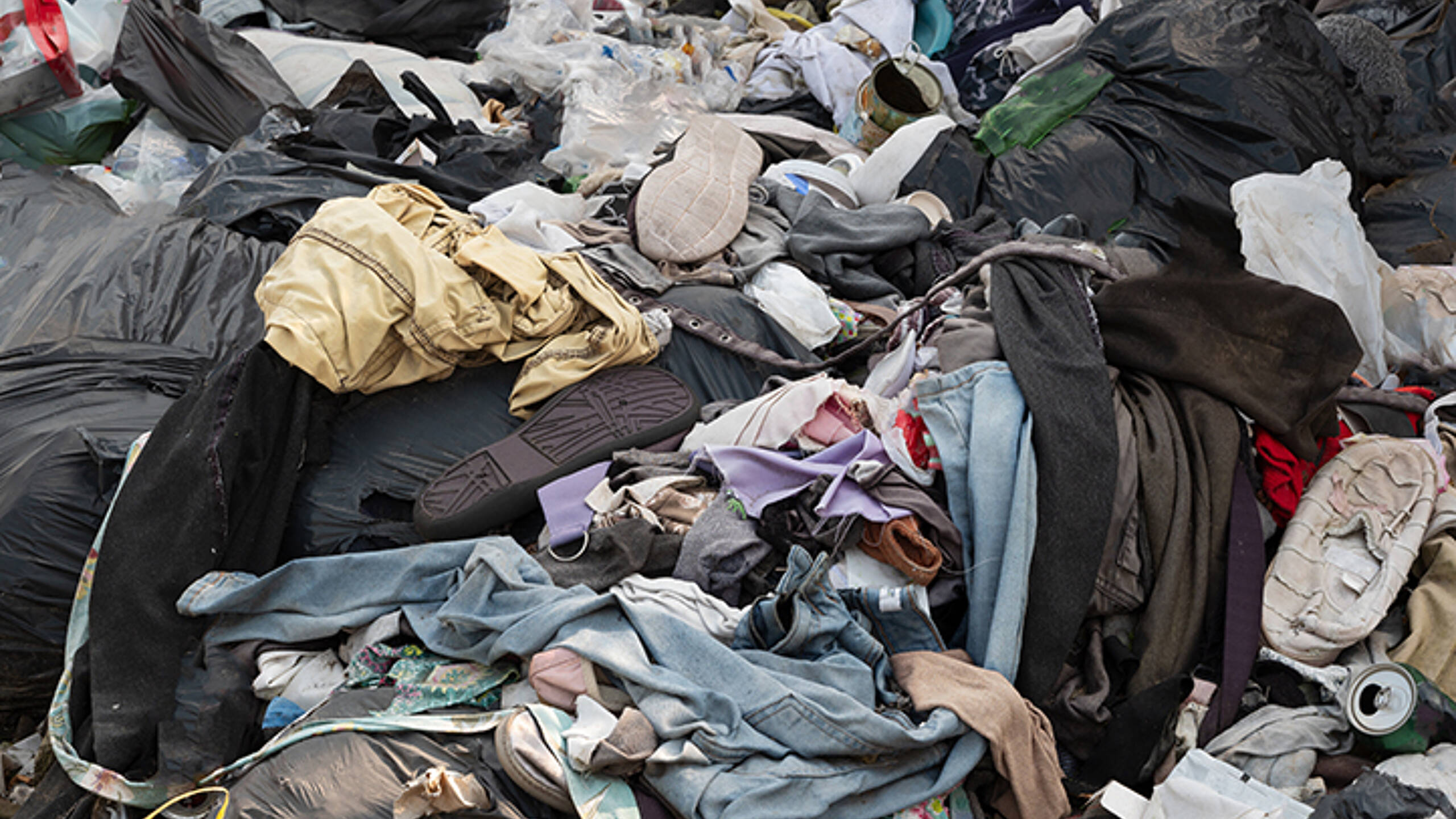 UK’s ‘addiction’ to fast fashion creating cost strains for second hand ...