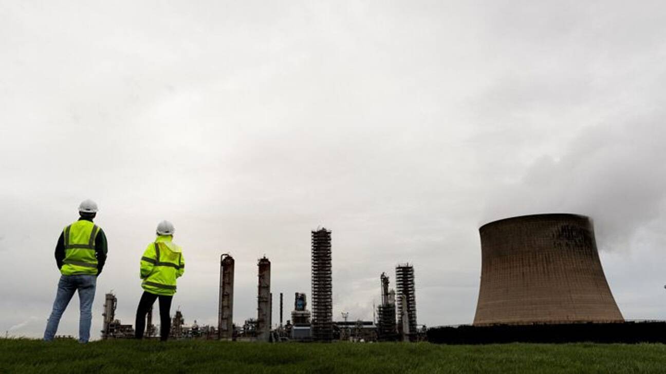 Oil and gas giants sign up to Teesside net-zero carbon capture project ...