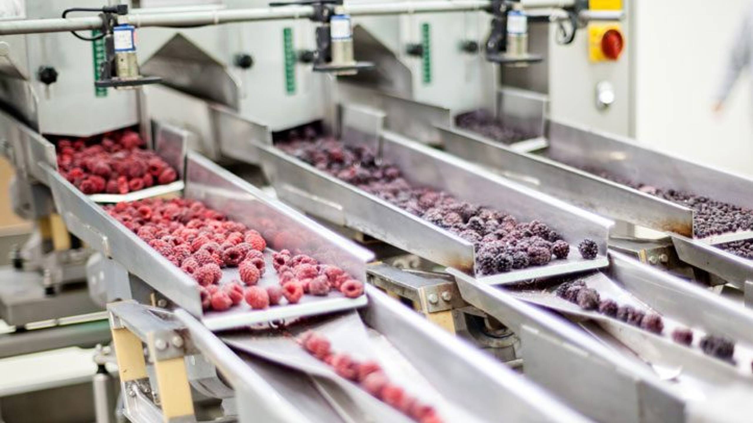 Food services firm Compass targets net-zero emissions by 2030 - edie